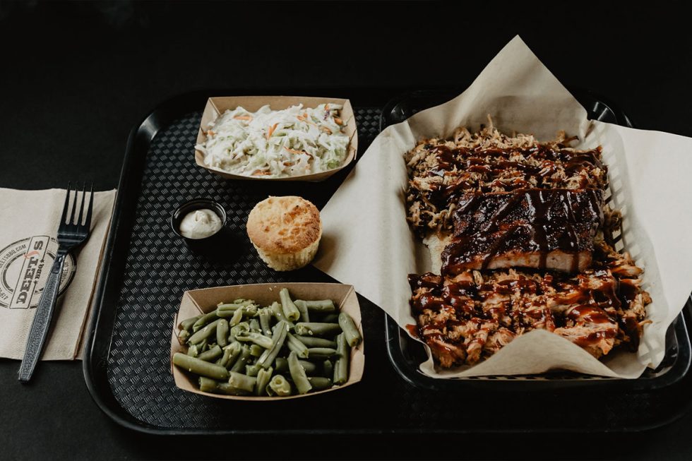 Deet's Barbecue - Ohio BBQ and Catering