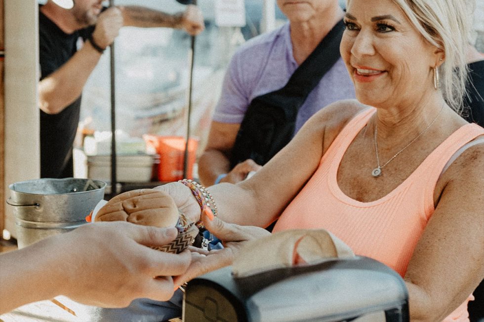 Deet's Barbecue - Ohio BBQ and Catering